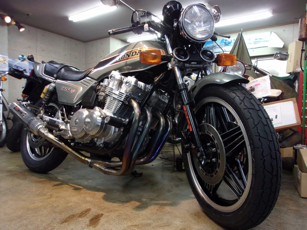 HONDA.CB750FB.Before after、完成 ★ ｜ 株式会社福岡二輪自動車フィックス