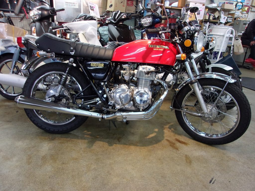 ★ 綺麗なHONDA.CB400Fが入庫しました。 ★ ｜ 株式会社福岡二輪自動車フィックス